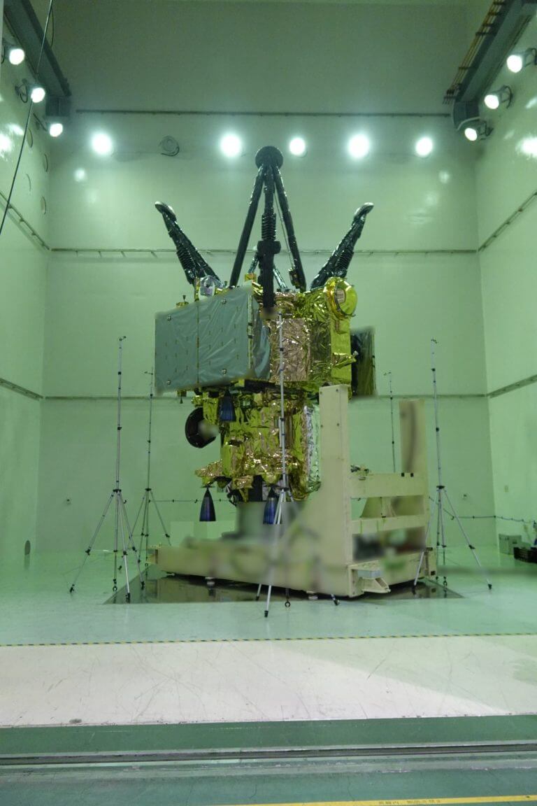 JAXAの火星衛星探査計画「MMX」の探査機が種子島に到着 2026年度打ち上げ予定